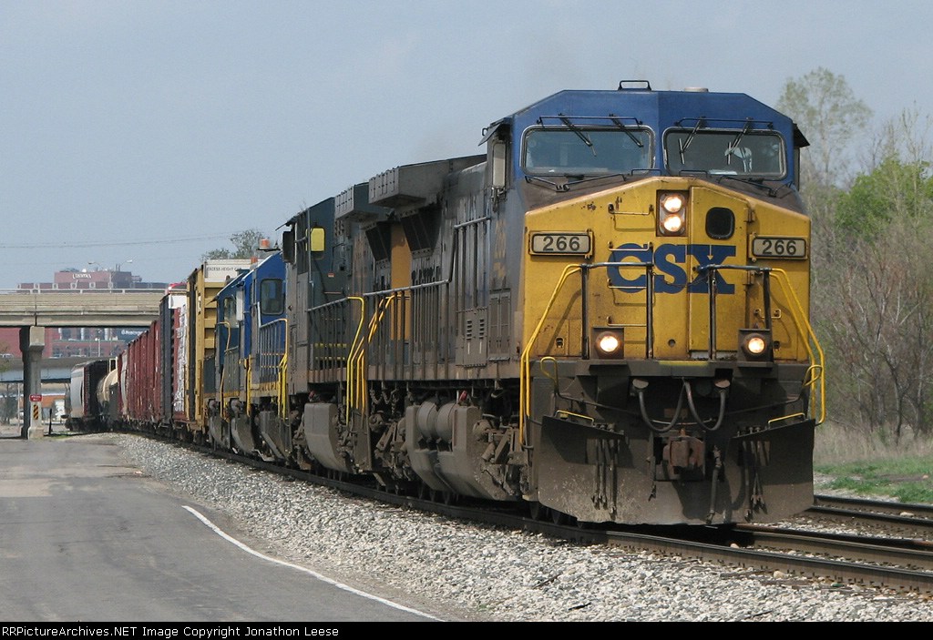 Q326-26 heads east along Buchanann St.